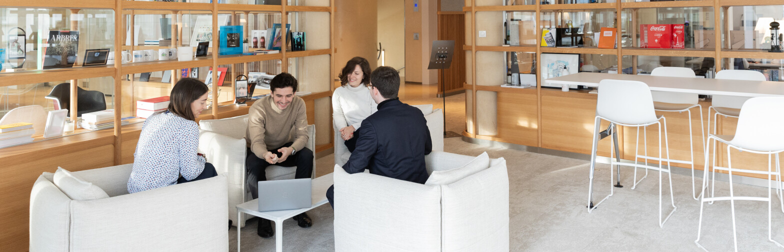 Emploi JCDecaux - Stage - Chef de Projet Junior F/H Stage, 6 mois